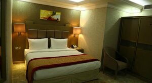 Sun and Sands Plaza (Sun and Sands Plaza, Naif, Deira, Dubai), otel  Dubai'den