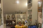 Антикварный магазин (Krasnoborskaya ulitsa No:1Б, derevnya Leskolovo), antikacı dükkanları  Saint‑Petersburg ve Leningradskaya oblastından