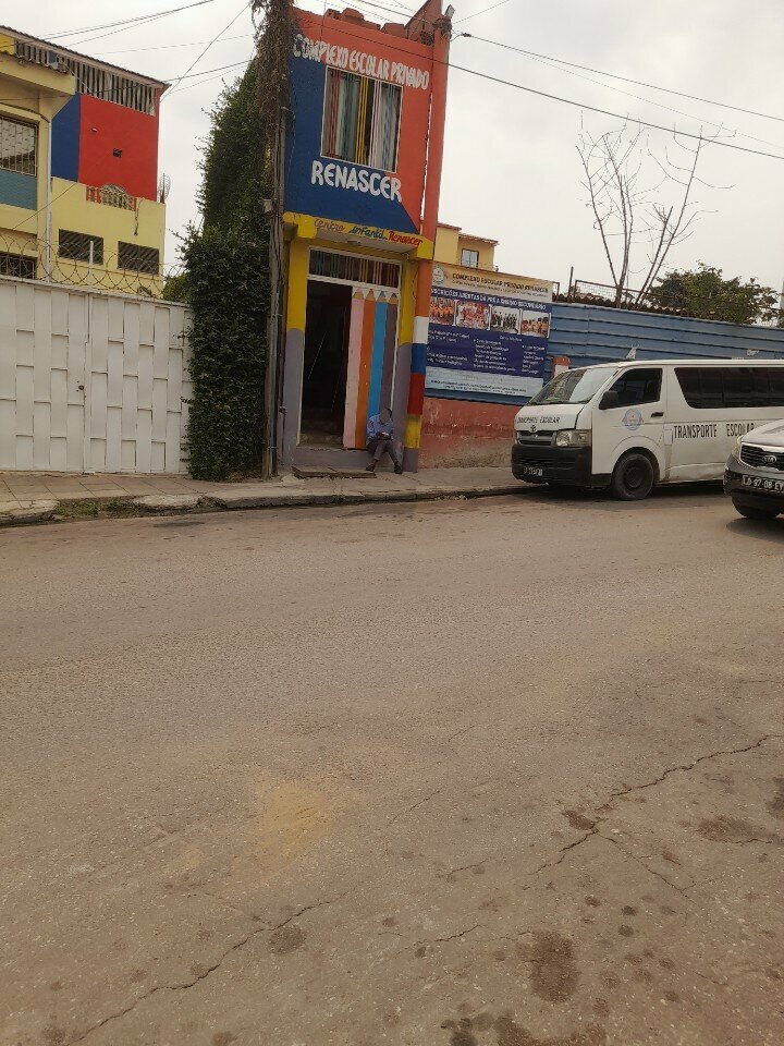 Özel okul Renascer, Loanda, foto