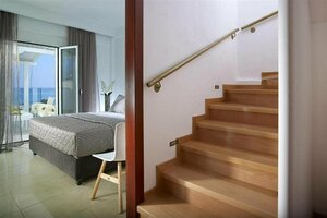 Coral Apartments (The Periphery of Crete, Town of Ierapetra), otel  Yerapetra'dan