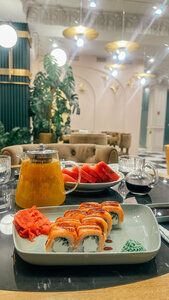 Nuch (ulitsa Zeynudina Batmanova No:20, Kaspiysk), kafe  Kaspiysk'ten