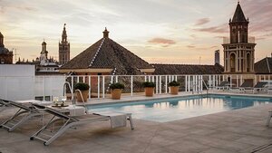 Hotel Fernando III (Calle Céspedes No:14, Sevilla), otel  Sevilla'dan
