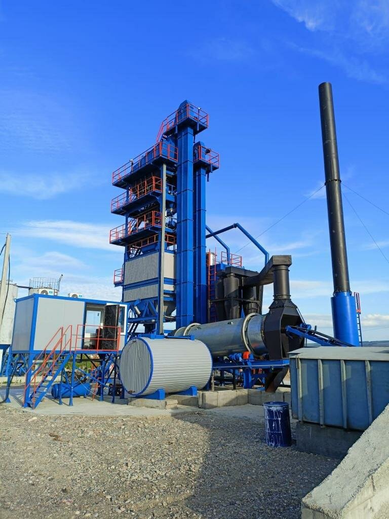 Yol yapım ekipmanları PromMashCarrier, Ufa, foto