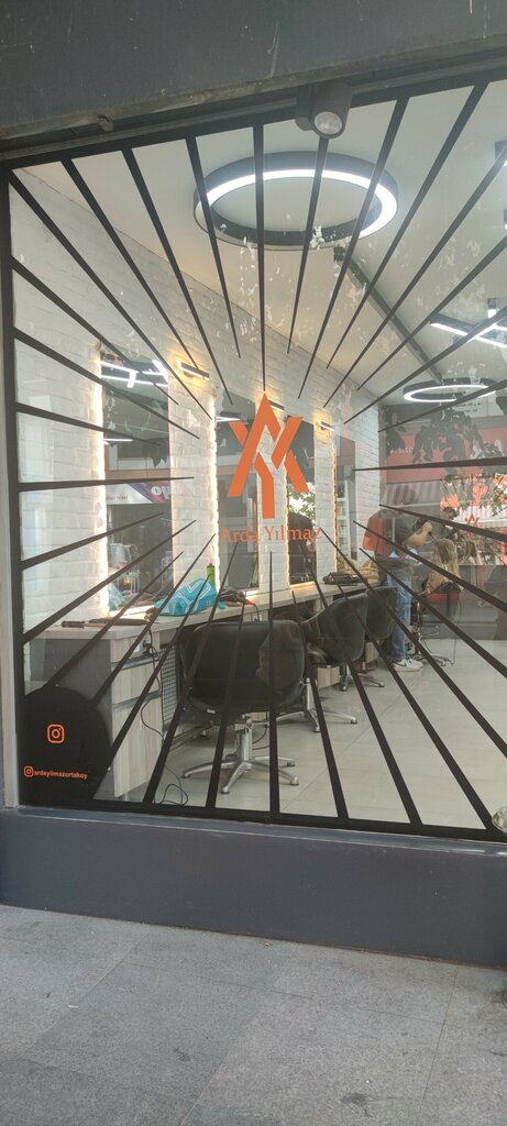 Kuaförler Salon Erkan Cahin, İstanbul, foto