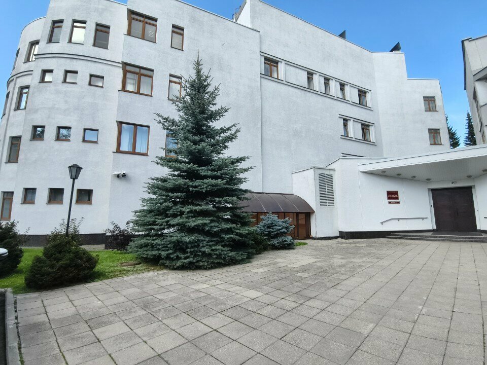 Adliyeler Ярославский областной суд, корпус № 1, Yaroslavl, foto