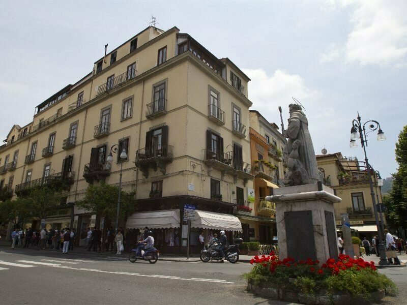 Otel Piazza Tasso B&b, Sorrento, foto