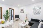 Design Apt. Historic District - Sol (Madrid, Calle Concepción), otel  Madrid'den