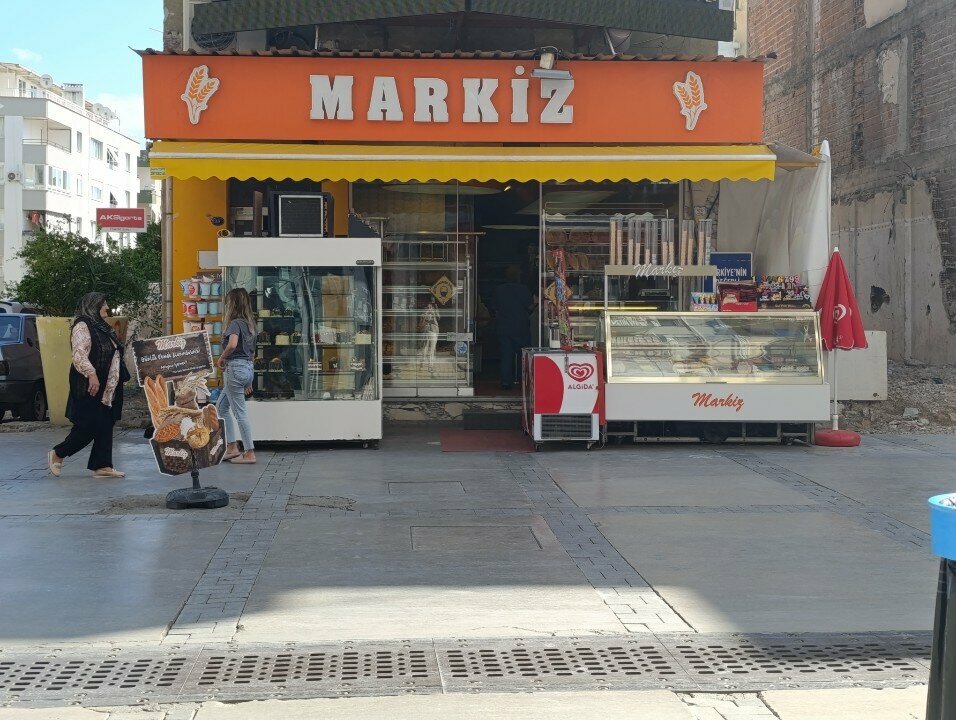 Ekmek fırını Markiz Unlu Mamülleri, İzmir, foto