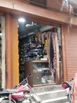 Khan optical (Province of Punjab, Lahore, Mozang Chungi), optik  Lahor'dan