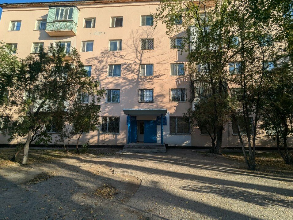 Avukatlar Advocate Dzhuvanysheva S. Zh, Taraz, foto