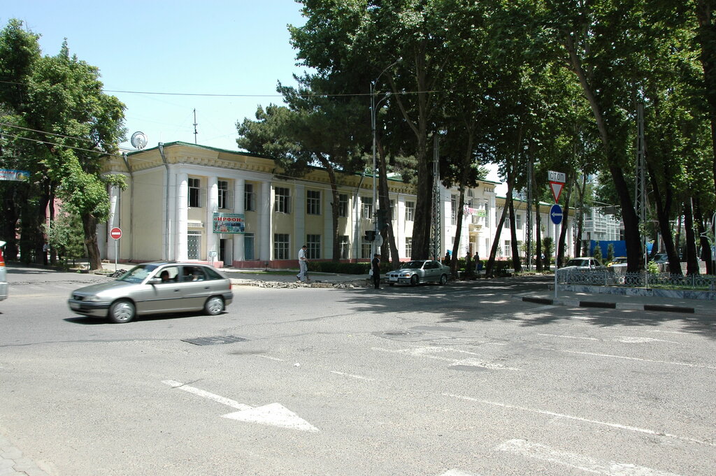 Yüksekokul Demiryolu Koleji, Duşanbe, foto