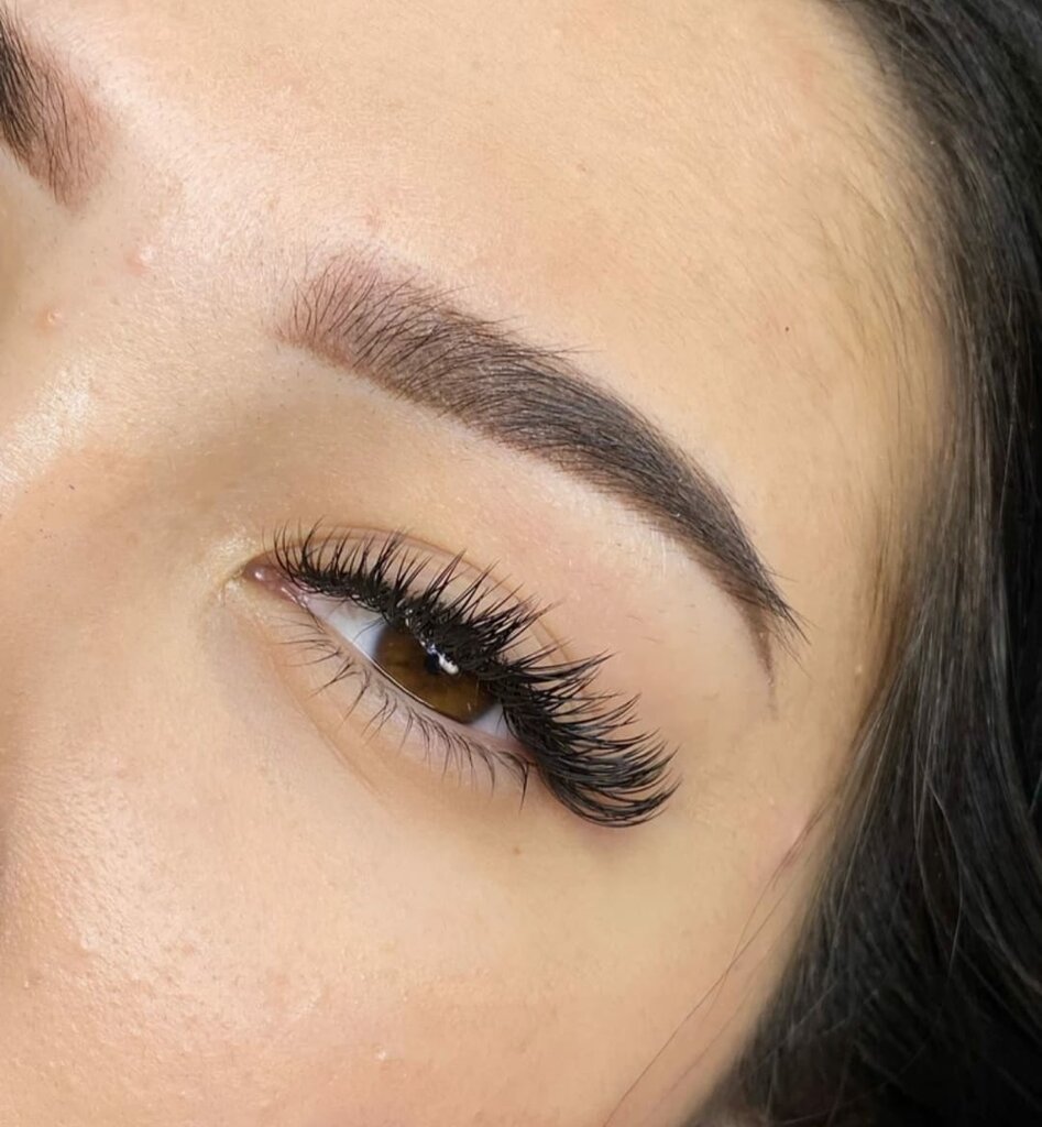 Kaş ve kirpik salonu PaulinG, Balaşiha, foto