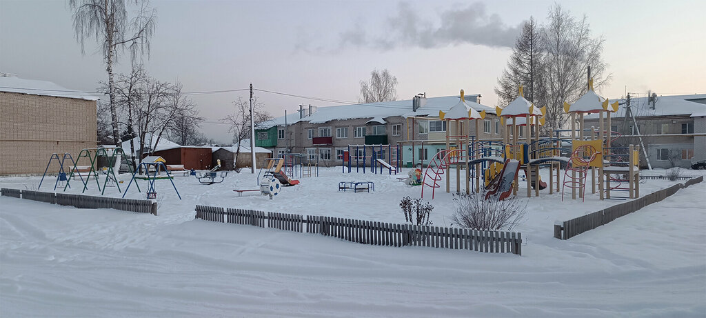 Oyun alanı Playground, Nijegorodskaya oblastı, foto