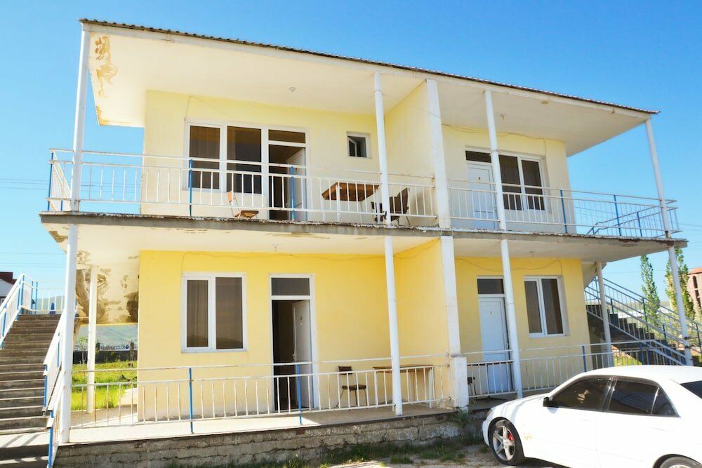 Otel Hotel de la Krunk, Sevan, foto