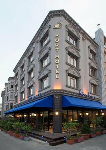 Aly Port Hotel (İstanbul, Beyoğlu, Kemankeş Karamustafapaşa Mah., Gece Kuşu Sok., 6), otel  İstanbul'dan