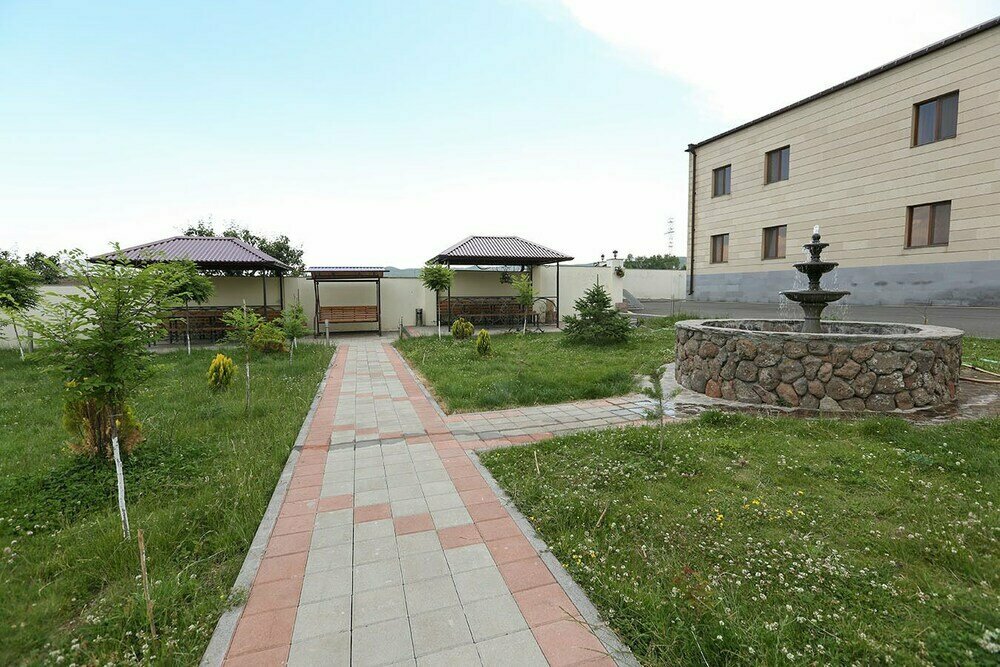 Otel Aragats, Aragatsotn, foto