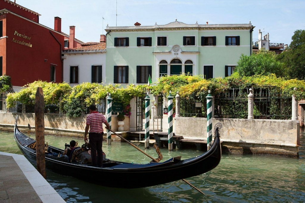 Otel Pensione Accademia - Villa Maravege, Venedik, foto