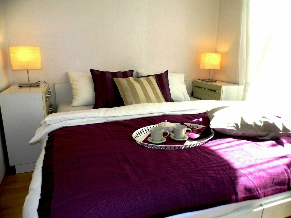 Otel Fukas Apartments - Anenska, Bratislava, foto