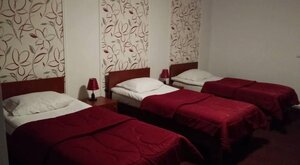 Casa De Vis Pucioasa (Dâmbovița, Pucioasa), otel  Dambovita'dan
