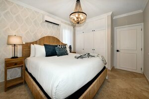Newly Remodeled 5-bedroom 5-bath in Tierra del Sol! (Caya Mesa Bista No:41, Noord), otel  Noord'dan