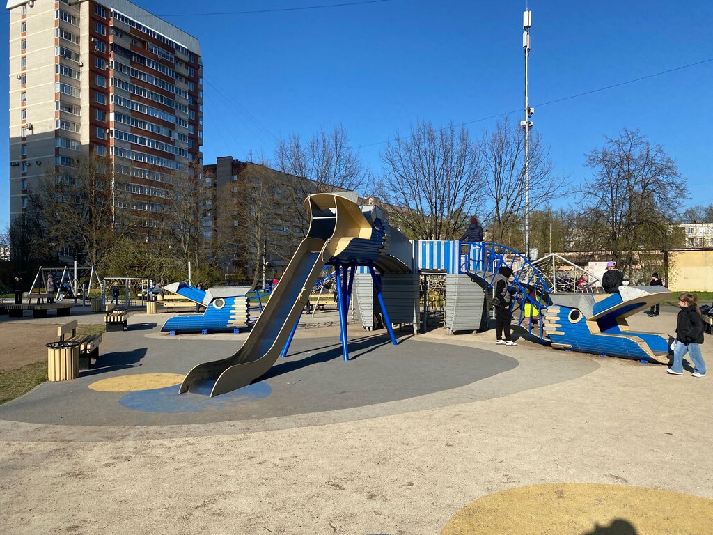Oyun alanı Playground, Saint‑Petersburg, foto