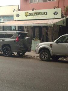 Cervejaria (Luanda, Rua Comandante Kwenha), bira dükkanı  Loanda'dan