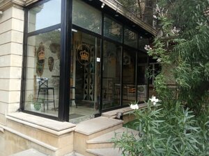 Моёт&Chandon (Sovkеt Еlеkbеrova Street No:16A), bar  Bakü'den