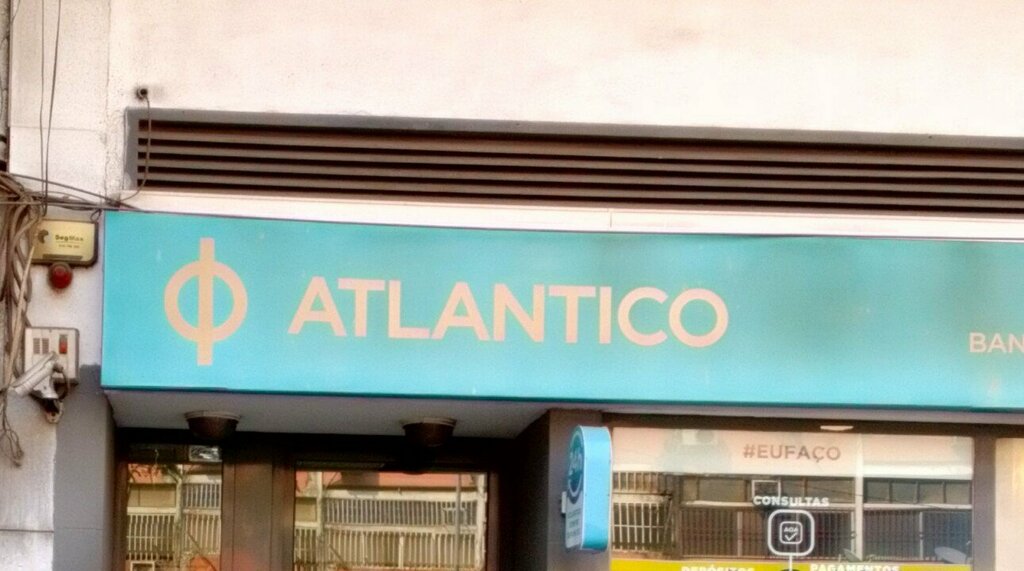 Banka Banco Millennium Atlântico, Loanda, foto
