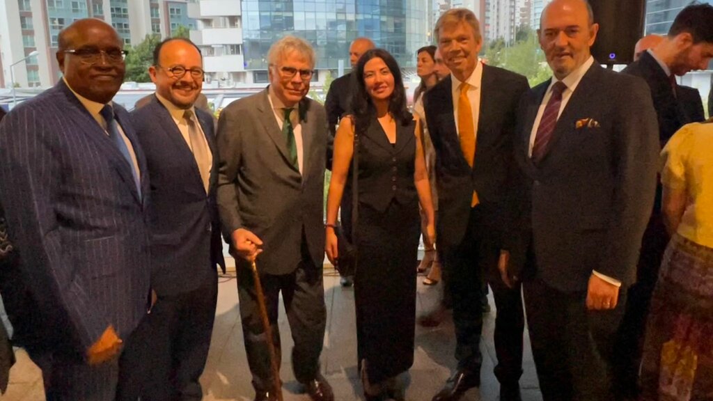 Yönetim ofisi Küresel Gazeteciler Konseyi Kgk & Global Journalism Council Gjc, Ankara, foto