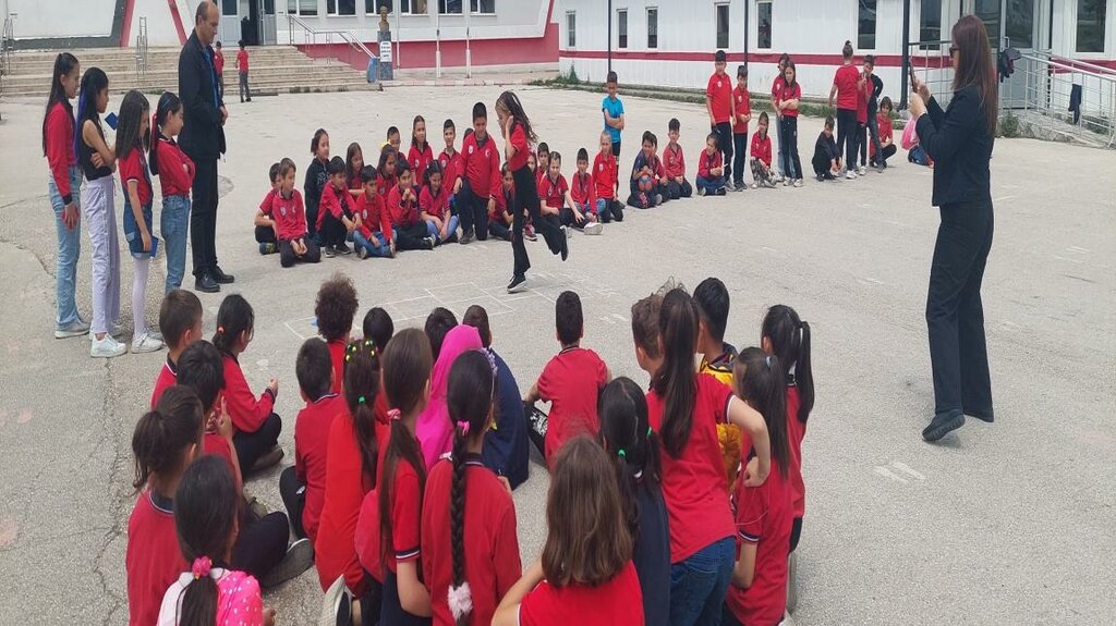 i̇lkokul Atatürk İlkokulu, Bolu, foto