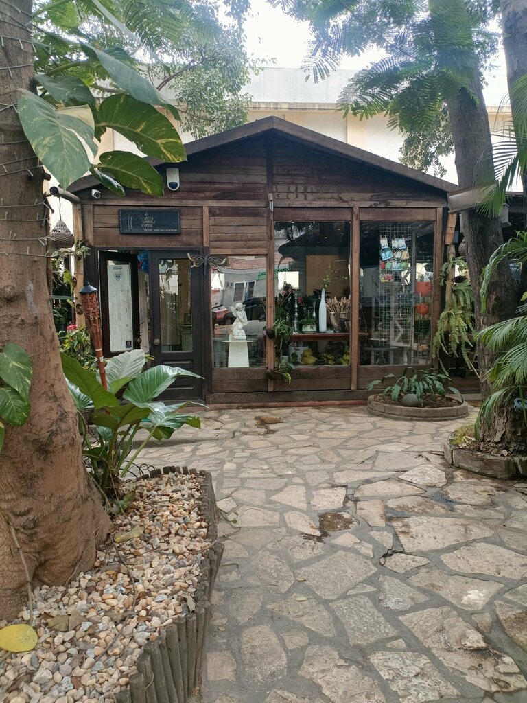 Kafe Na Nossa Sombra, Loanda, foto
