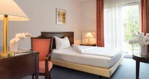 Victor's Residenz-Hotel Gummersbach (North Rhine-Westphalia, Oberbergischer Kreis, Gummersbach), otel  Gummersbach'tan