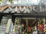 Stoned Giyim (İstanbul, Bakırköy, Ebuziya Cad., 45A), giyim mağazası  İstanbul'dan