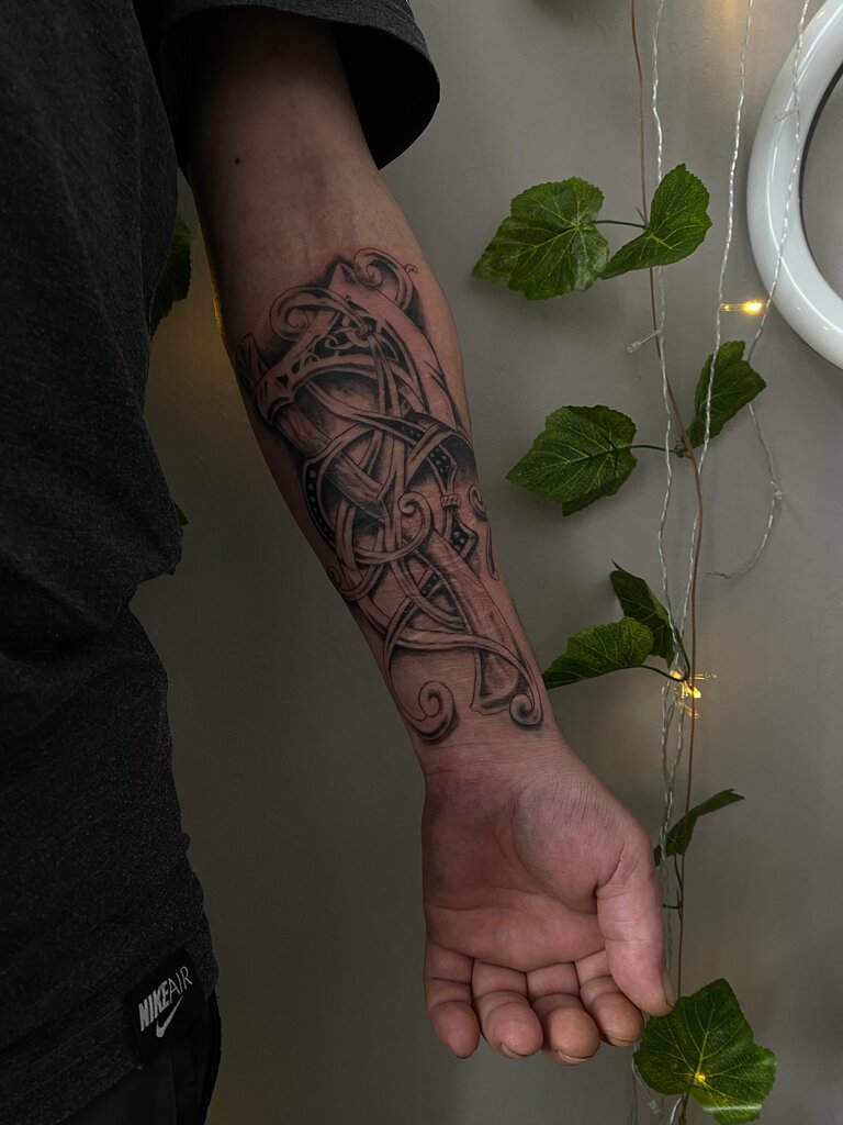 Dövmeciler Lixitattoo, Belgorod, foto