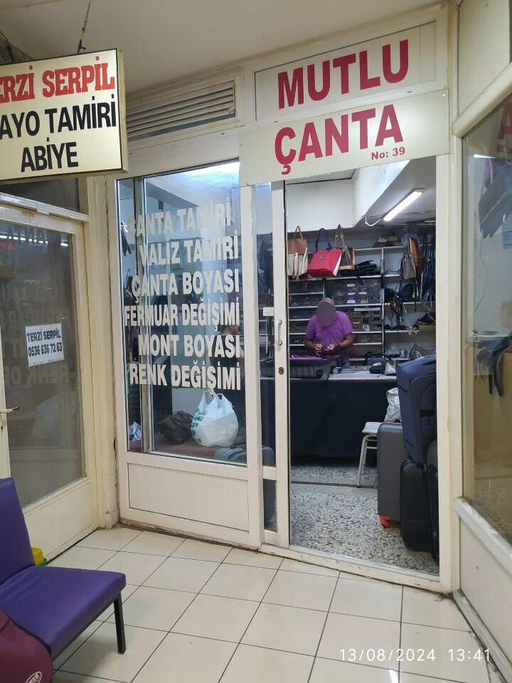 Çanta ve valiz mağazaları Mutlu Çanta, İstanbul, foto