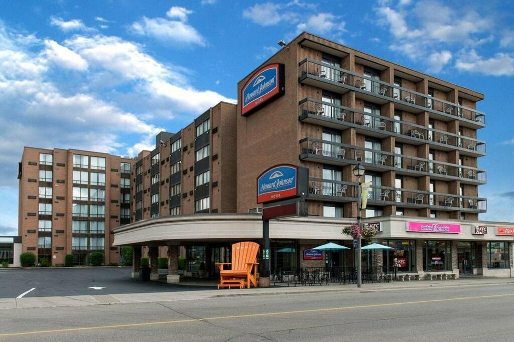 Otel Howard Johnson Plaza by Wyndham by the Falls Niagara Falls, Niagara Falls, foto