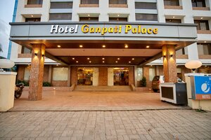 Hotel Ganpati Palace (State of Maharashtra, Shirdi), otel