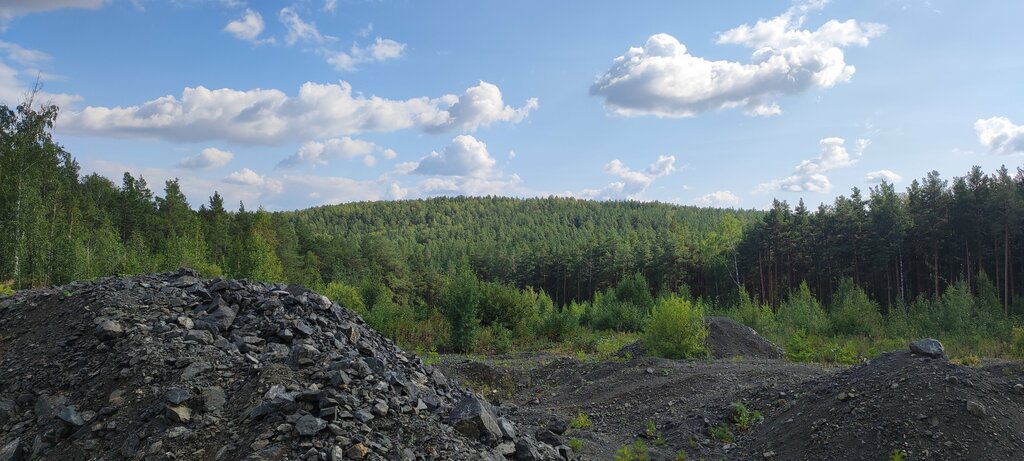 Dağ zirvesi Mountain peak, Yekaterinburg, foto