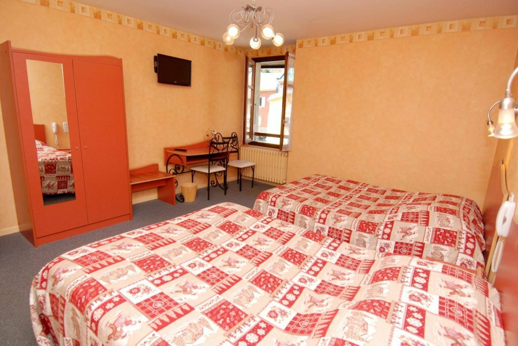 Otel Hotel George, , foto