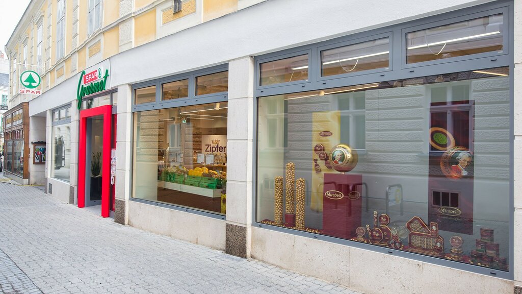 Süpermarket Spar Gourmet, Baden, foto
