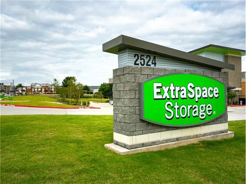 Karavan Extra Space Storage, Carrollton, foto