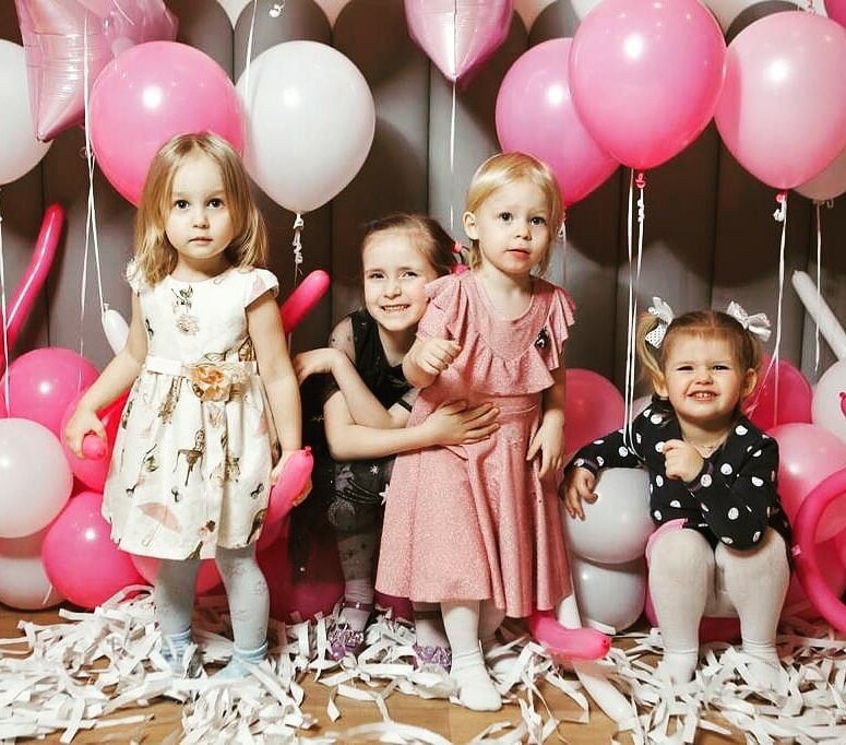 Çocuklar için kutlama organizasyonları Strekoza, Saint‑Petersburg, foto