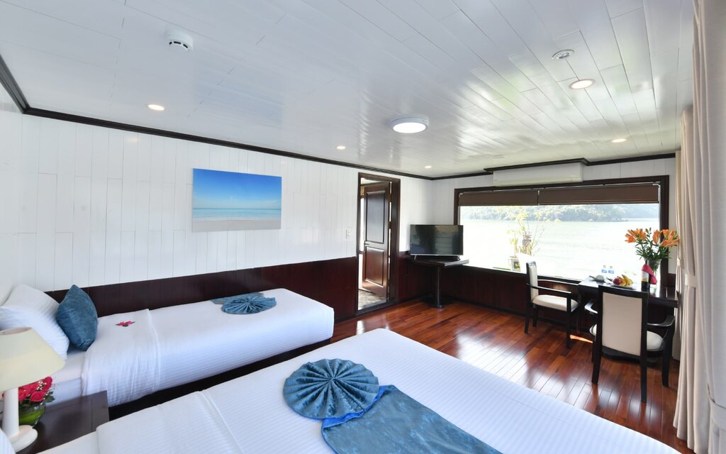 Turizm acenteleri Halong Sapphire Cruise, Hanoi, foto