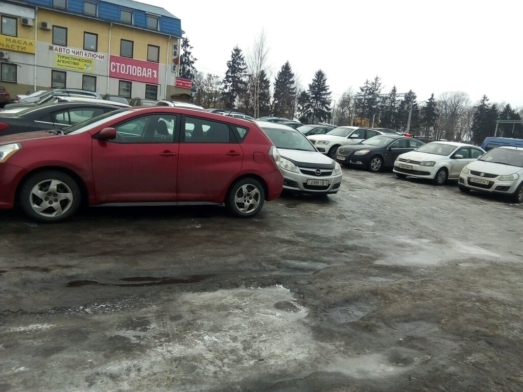 Otoparklar Parking lot, Minsk, foto