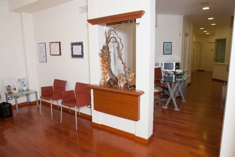 Özel ağız ve diş sağlığı klinikleri ve muayenehaneleri Studio Dentistico Ferro, Roma, foto
