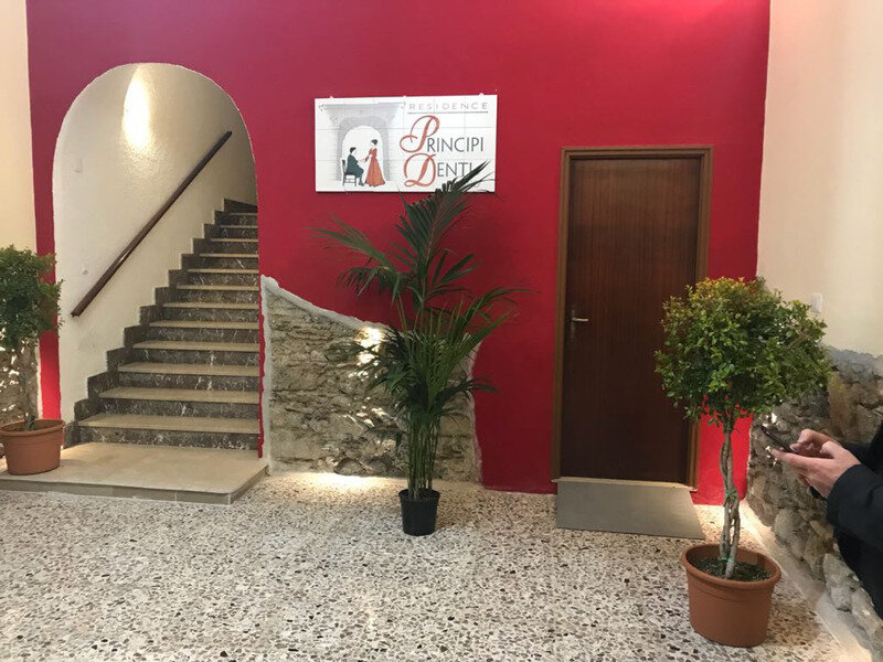 Huzurevi, bakımevi Residence Principi Denti, Sicilya, foto