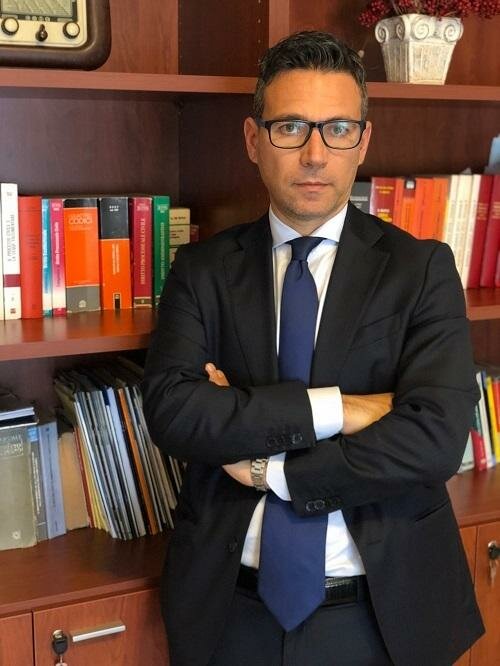 Hukuk büroları Адвокат юридической фирмы Касимиро Нигро, Parma, foto