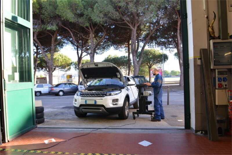 Otomobil servisi Autofficina Lepri, , foto