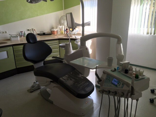 Özel ağız ve diş sağlığı klinikleri ve muayenehaneleri Dr. Robert Folosea, Bayreuth, foto