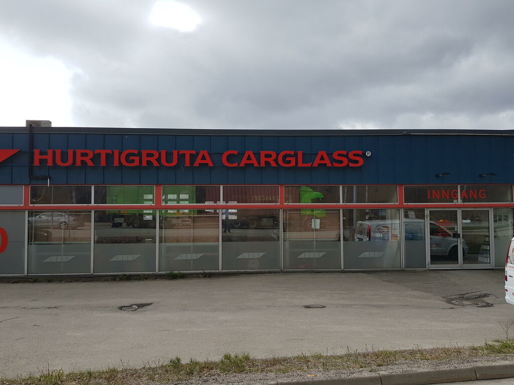 Otomobil satış galerileri Hurtigruta Carglass Kristiansand, Vest‑Agder, foto